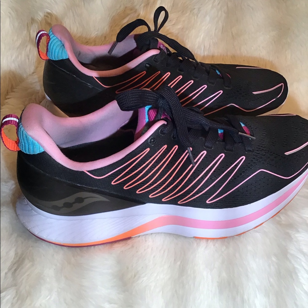 Saucony Endorphin Pwrrun Speedroll Technology Sneaker… - Gem